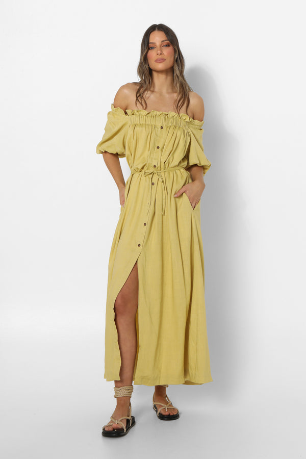 DRESSES – Lost in Lunar